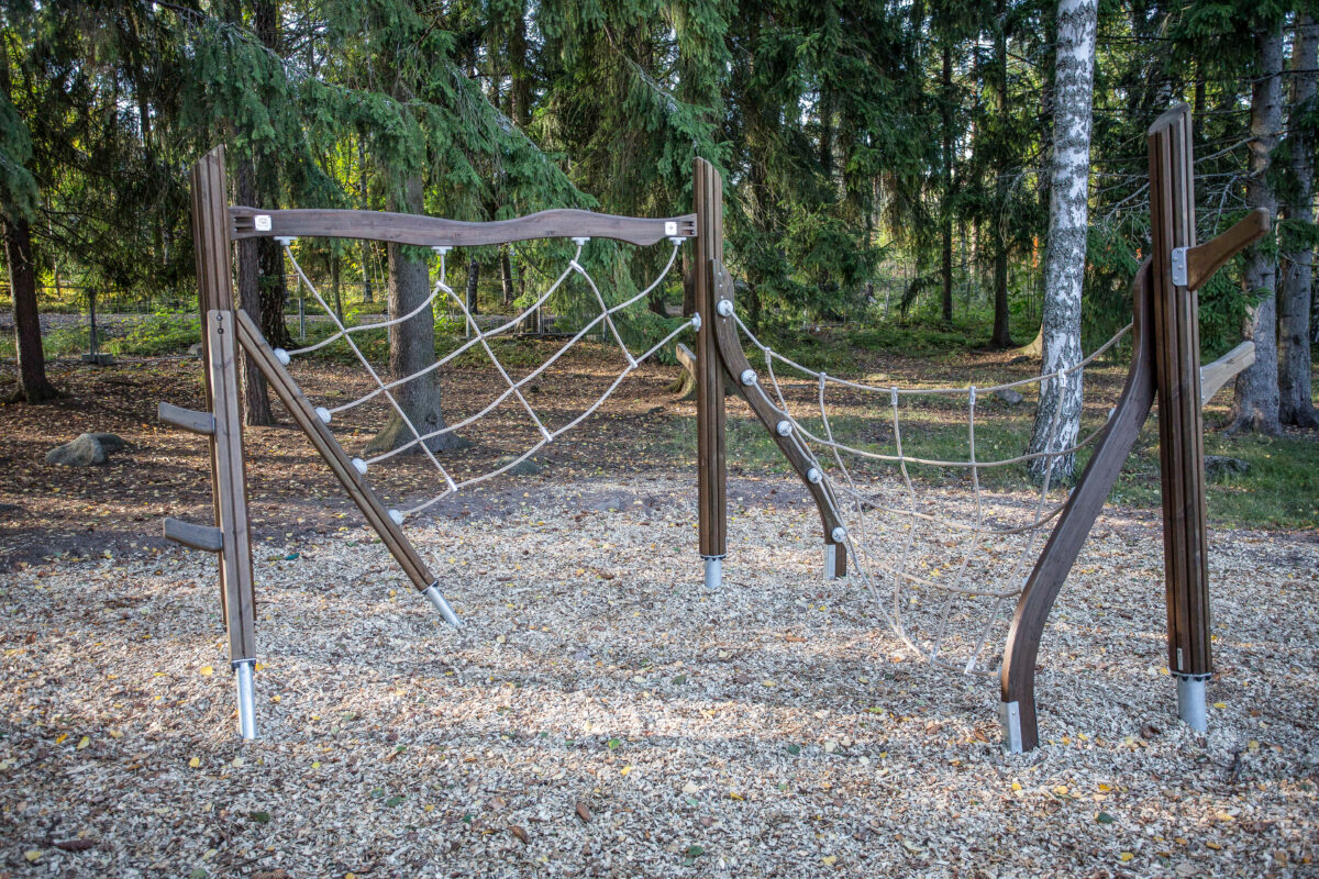 Troll's Climbing Track - Jupiter Play and Leisure