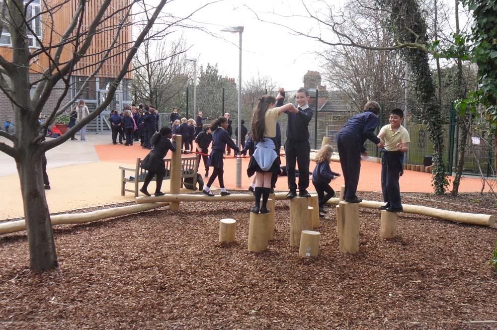 Ashmount Primary School, Islington